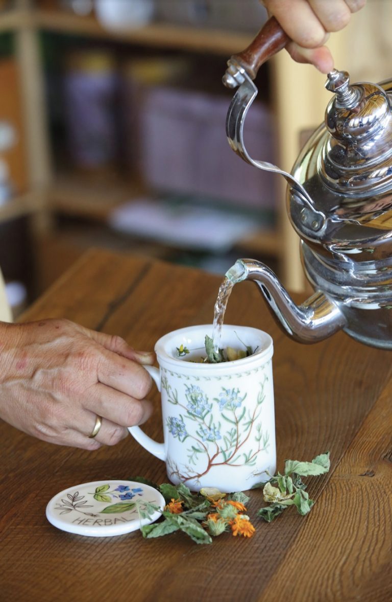 Wind down with your own, homemade herbal tea – Food & Home Magazine