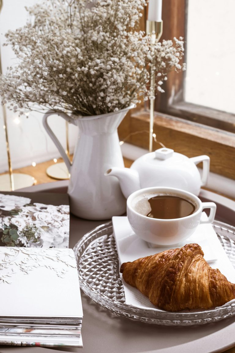 Café Core: The cosy home trend taking over this season | SA Garden and Home