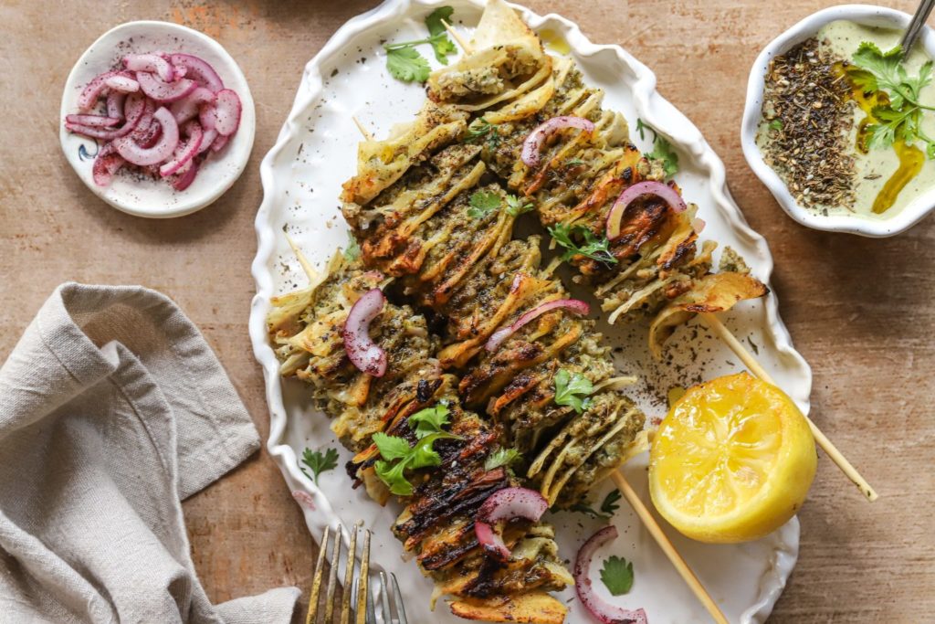 Crispy pork tortilla kebabs with jalapeño herb sauce | SA Garden and Home